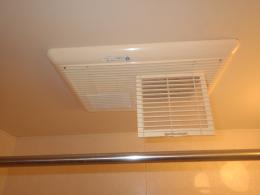 浴室暖房乾燥機交換・後付け（BS-763HNL から BS-123HA）の施工事例 | 横浜市都筑区大丸 - 工事屋さん.com