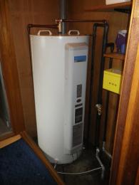 電気温水器交換・買い替え（BE-3820-SE から SRG-375C）の施工事例 | 藤沢市本藤沢 - 工事屋さん.com