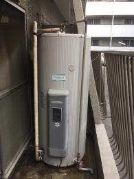 電気温水器交換・買い替え（SRG-3743 から SRG-375C）の施工事例 | 大阪市 - 工事屋さん.com